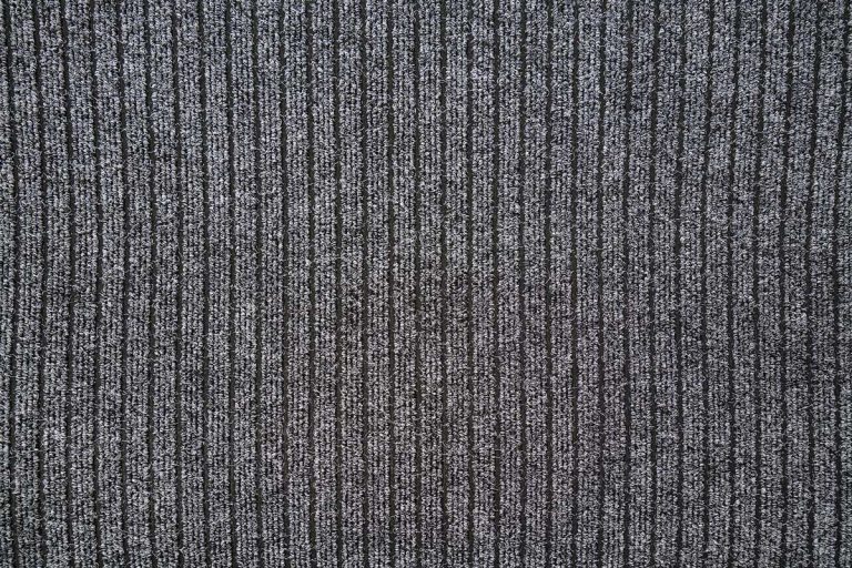 Bil og båt teppe Grå 2 meter - Gulvmax.no - gulv rett hjem